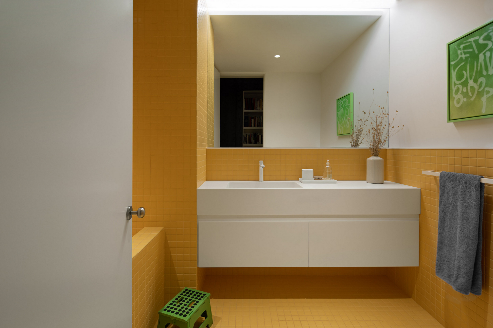 Chelsea Loft - Home Snapshots