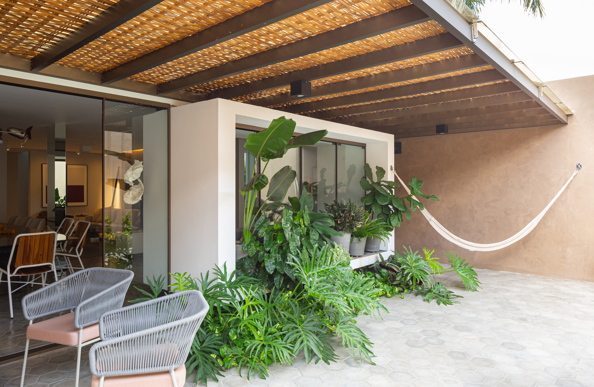 Oasis House - Home Snapshots