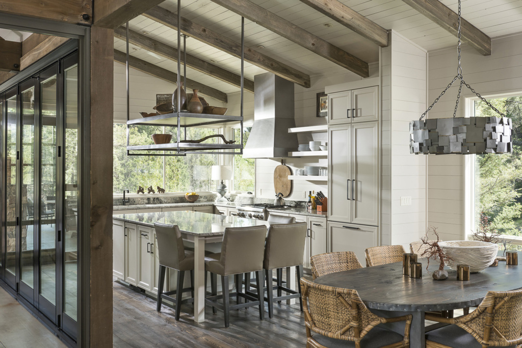 Outside-Inside House - Home Snapshots