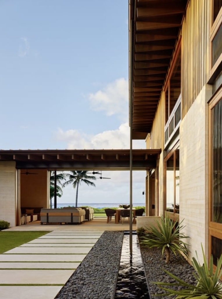 Hale Nukumoi House - Home Snapshots
