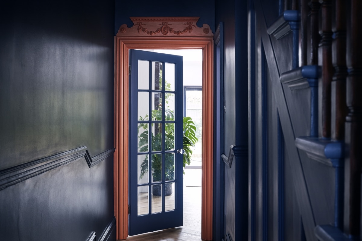 Elegant Family Abode - Home Snapshots