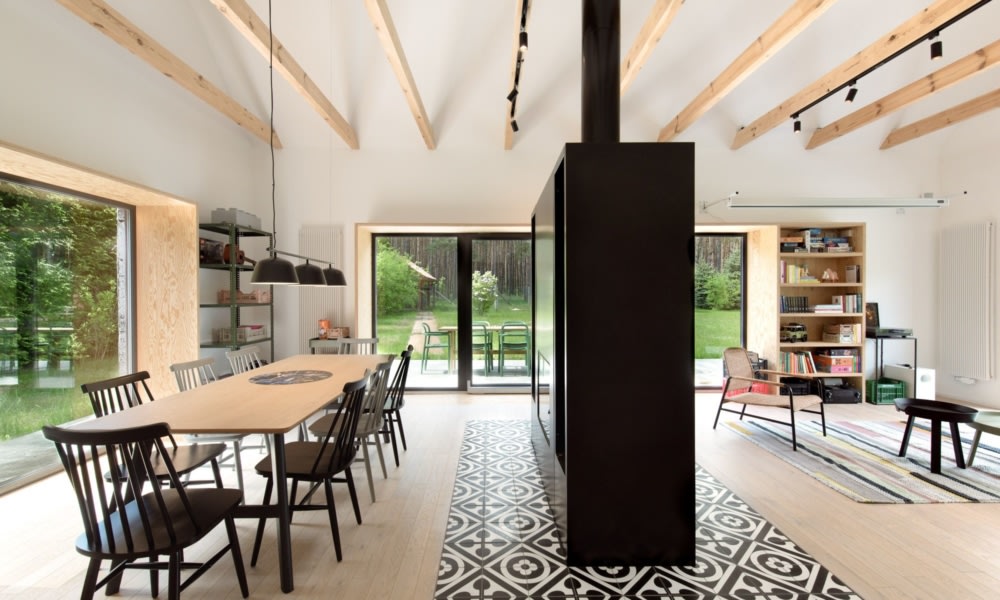 Modern Dacha House - Home Snapshots